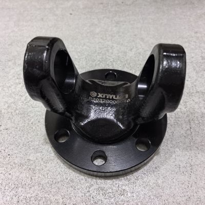 新源65/75-8-9轮胎式挖掘机配件 前后传动轴突元叉 六孔 突缘叉