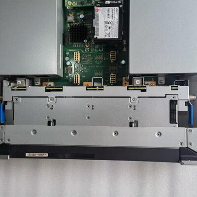 RH8100V3 03031CQT BC61FIOA01 前LO模块 (12HDD)