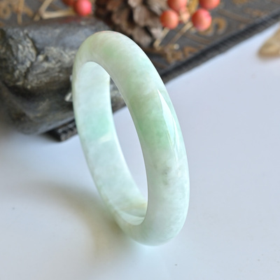 清仓天然A货翡翠手镯冰糯种浅绿玉镯子女53.6缅甸玉手镯一物一图