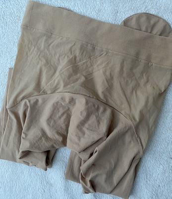 大码高密钢丝袜女薄款防勾丝不掉档无缝苹果臀连裤袜光腿神器春秋