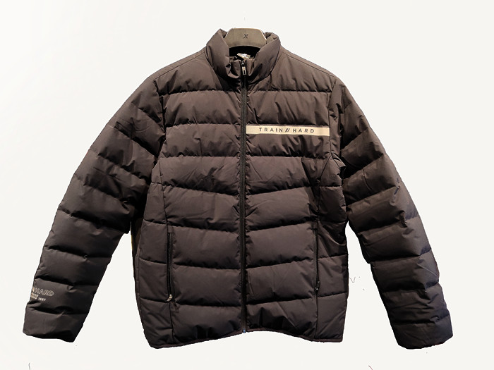 特步新品男子运动羽绒服轻便无帽保暖立领休闲外套981429190181