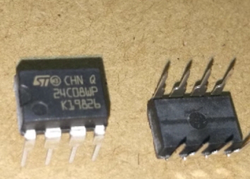 24C0824C08WP直插存储器芯