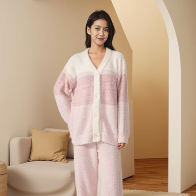 女甜美V领开襟半边绒家居服套装