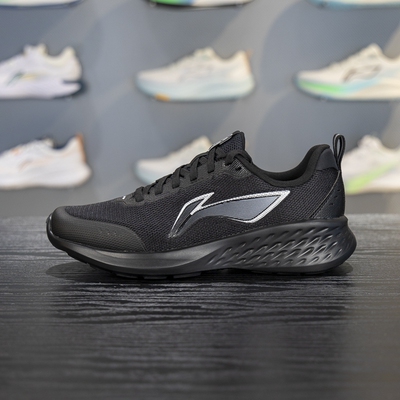 李宁男子跑鞋回弹透气