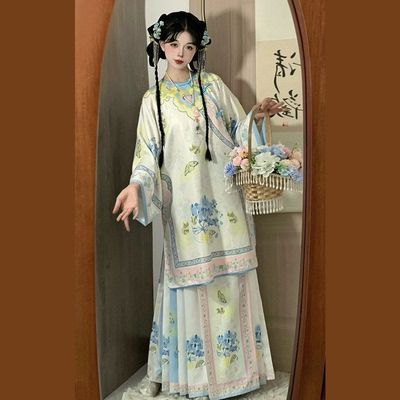 原创汉服重工复原清汉女印花清汉格格马面群圆领斜襟秋冬套装