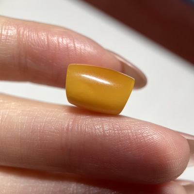 天然鸡油黄老蜜蜡马蹄珠管珠桶珠8.7mm 手串手链配珠单珠散珠2143