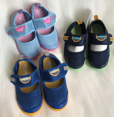 透气休闲儿童网鞋清仓