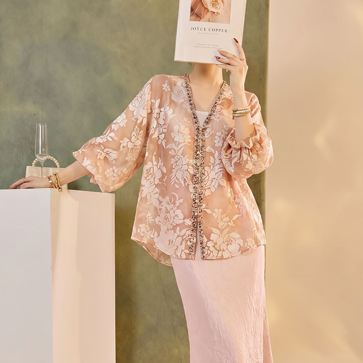 改良汉服复古新中式立体定位珠绣烫银剪花衬衫女国风薄款开衫上衣