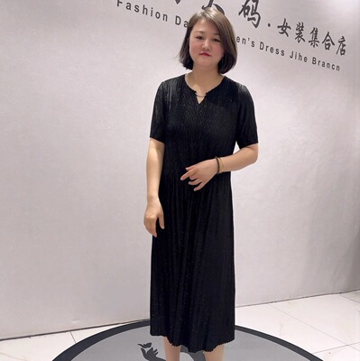 芮娜依莲夏季新款大码气质连衣裙