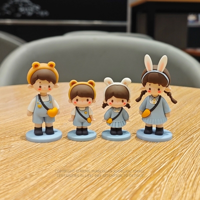 一家四口亲子摆件人偶卡通桌面