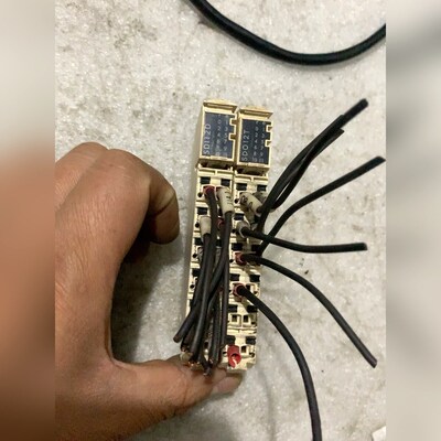 施耐德TM5SDI12DTM5SDO12T各一片 议价