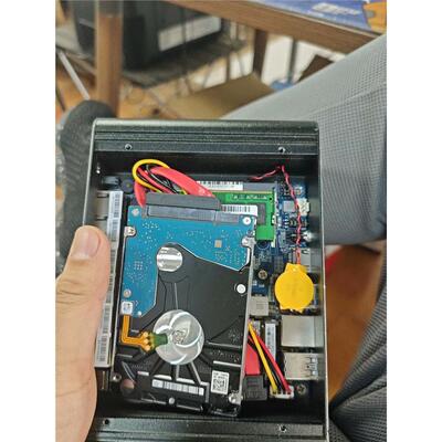 倍控6口千兆工控主机，i7