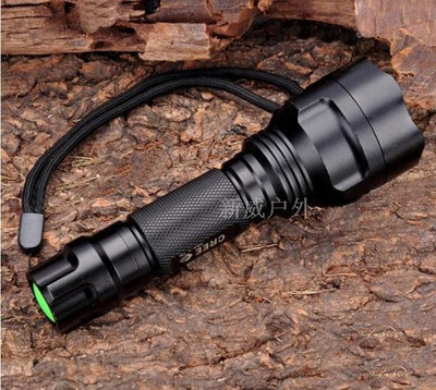 C8T6超亮LED强光战术手电筒5档