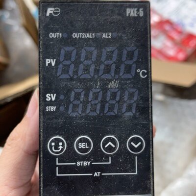 议价温控器PXE5TCY2-JW000-CPXE4TCY2-JW000-CPXE9TCY2-JW000-C