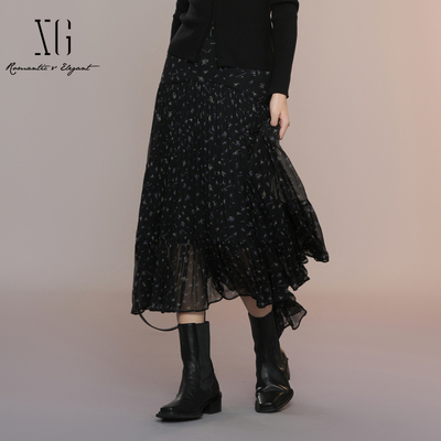 XG雪歌2025秋款显瘦A版轻盈垂坠法式百褶碎花长裙女XK303005B493