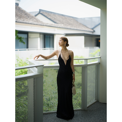 真丝挂脖露背连衣裙 v领优雅长款礼服裙 Charlotta Gandolfo瑞典