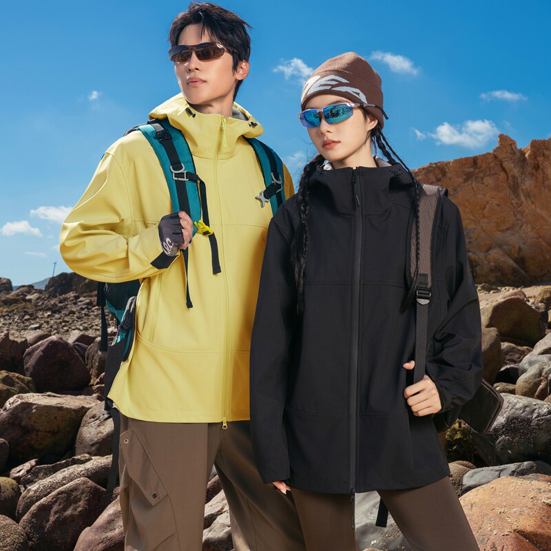 DESSO软壳连帽冲锋夹克男女同款2026新款秋冬季防风登山服外套