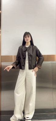 【连锁实体】新妙颜26306春2026新时髦洋气短款休闲百搭皮外套潮