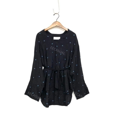 Mame Kurogouchi 20SS 黑色小花刺绣女士系带V领衬衫