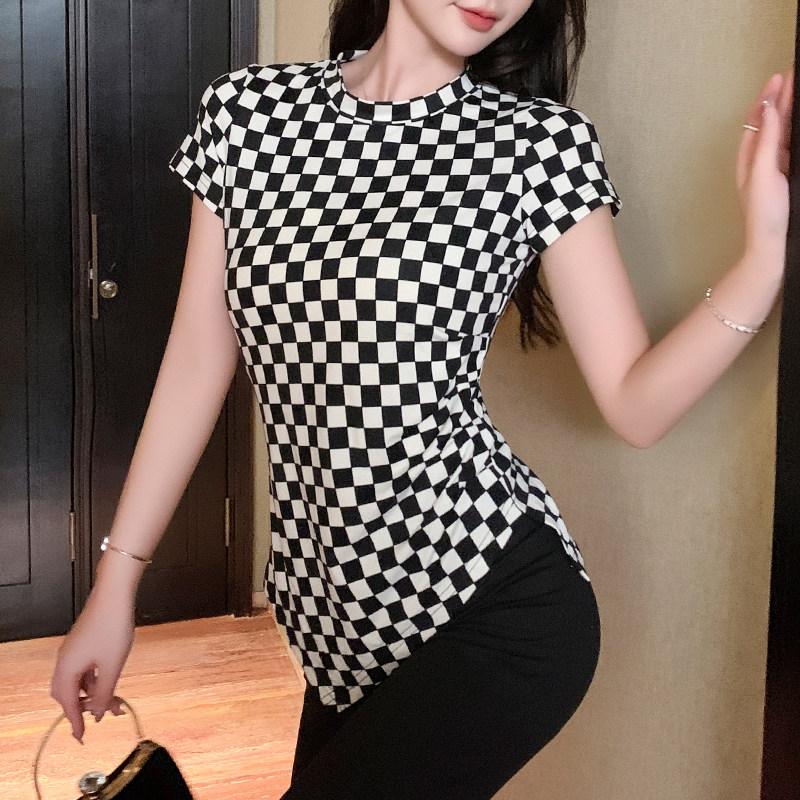 2026夏季短袖t恤女新款棋盘格修身设计感打底衫大码时尚上衣