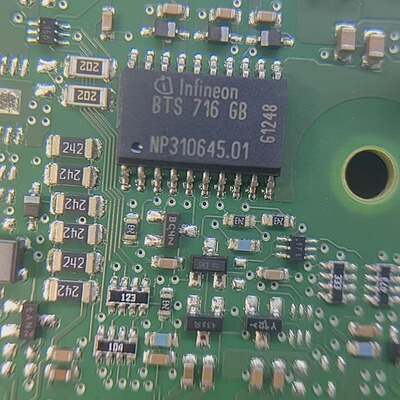 BTS716G BTS716GB 天籁电脑板电磁阀 大众刹车灯驱动芯片现货