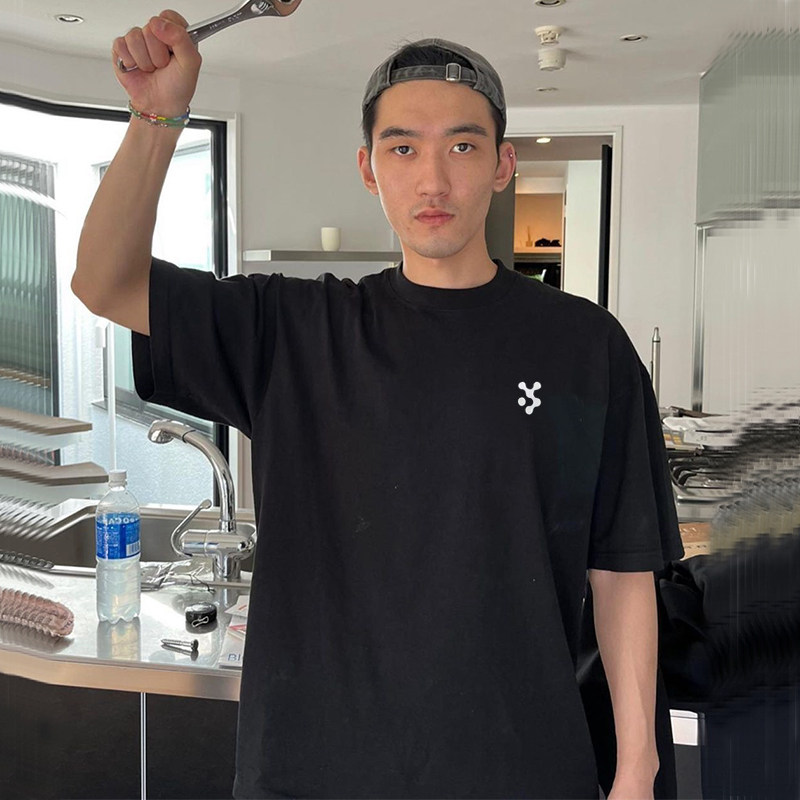 老夫子 Vujade006基础LOGO短袖圆领 cleanfit风格 Kenijima同款_虎窝淘