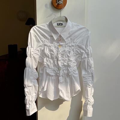 TZCO 25SS 褶皱彩贝衬衫 超绝设计感春季有趣的白色衬衫