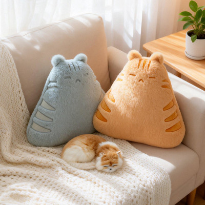 软萌可爱猫咪毛绒玩偶抱枕靠山猫咪沙发装饰公仔儿童安抚生日礼物