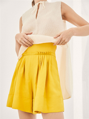 MassimoDutti女士打褶短裤