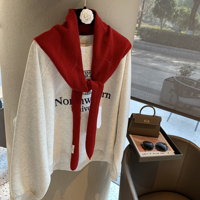 设计感100%羊毛三角围巾双层绞花春季高级感针织披肩头巾领巾