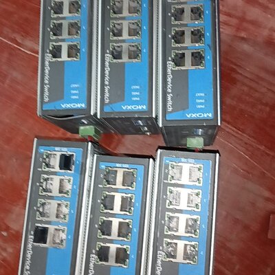 议价摩莎工业交换机EDS-308EDS-308-MM-SCEDS-308-MM-ST