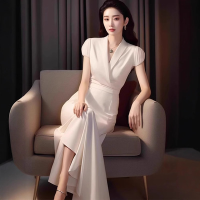 2993高端精致气质名媛女神范高级感上流社会正式场合白色连衣裙秋