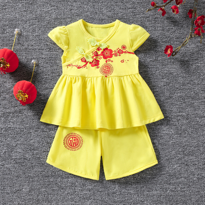 婴儿百天黄马褂女宝周岁纯棉