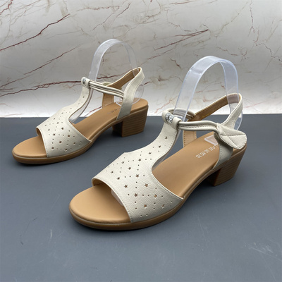 41码断码撤柜处理女鞋新款中跟粗跟魔术贴水钻露趾时尚后空凉鞋