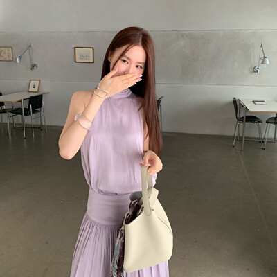 TCCW法式优雅挂脖背心女夏季