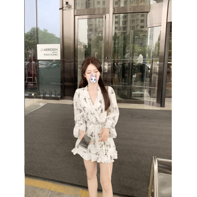 性感大摆裙缎面碎花收腰