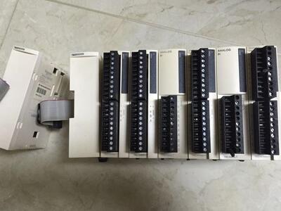 $TM2DDI16DK TM2AMI2HTN 施耐德PLC模块询价