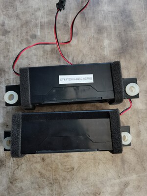 原装海信LED32K610X3D VIT3016-8W8Ω-02喇叭一对