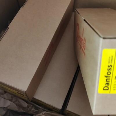 议价PVRE-S 155B4210 丹佛斯工业自动化控制配件维修