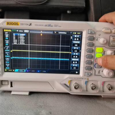 议价DS1104Z 四通道数字示波器 普源精电实验室测试仪器维修