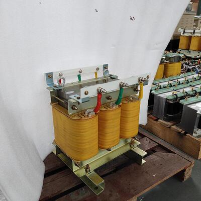 10kVA三相干式变压器690V660V440V415V380V转220V208V110V36V