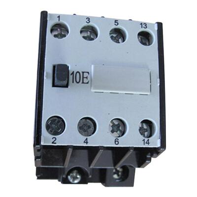 交流接触器GC3-12/10AC220V