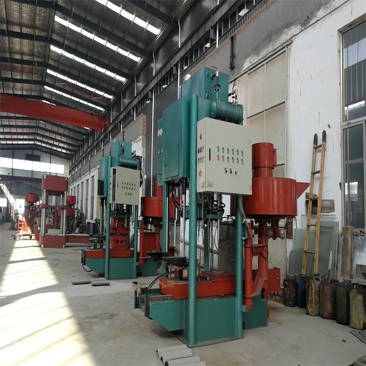 水磨石砖成型机械成套设备水磨石砖机器大型移动制砖机半自动设备