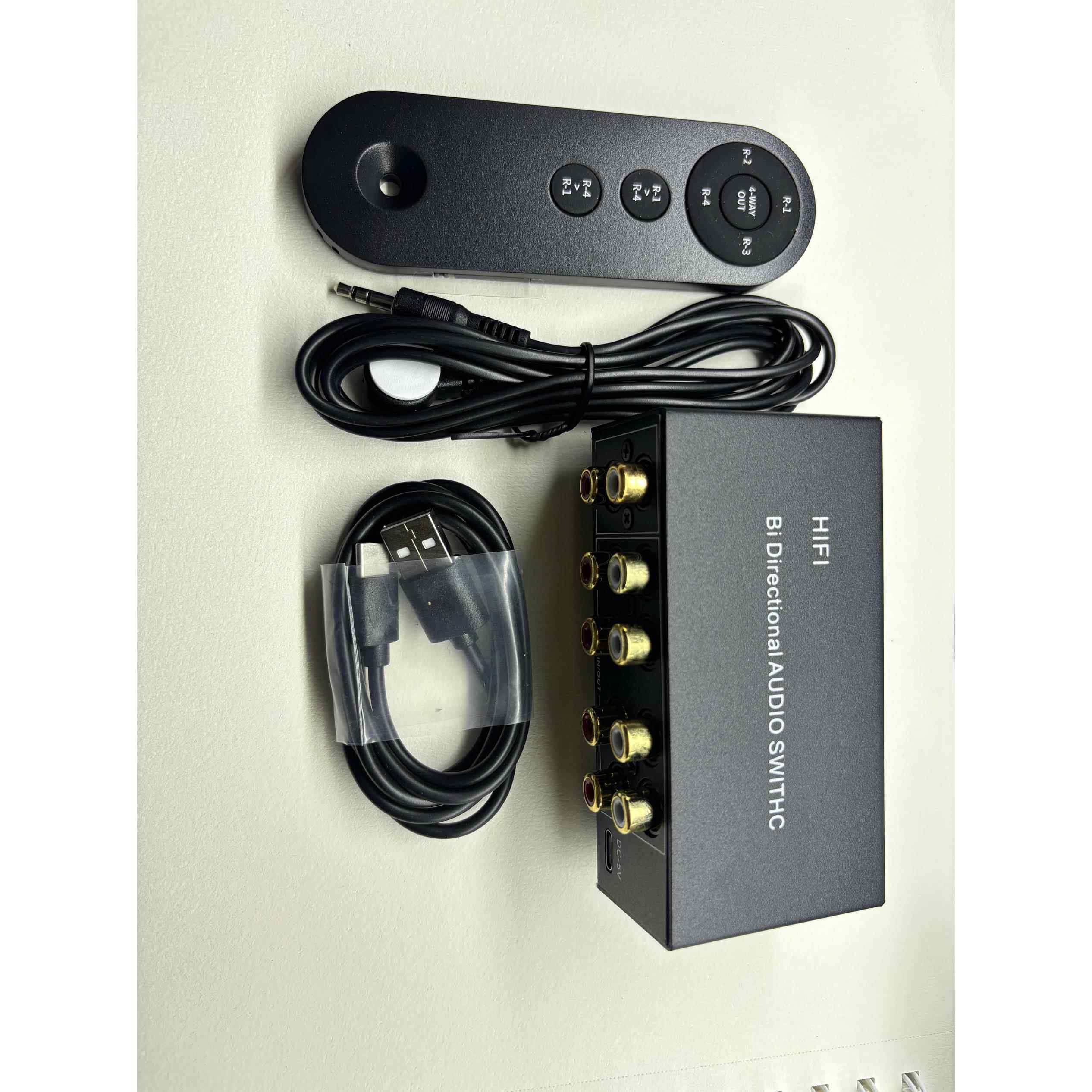 HIFI 无损音频切换器四进一出 一进四出 遥控切换