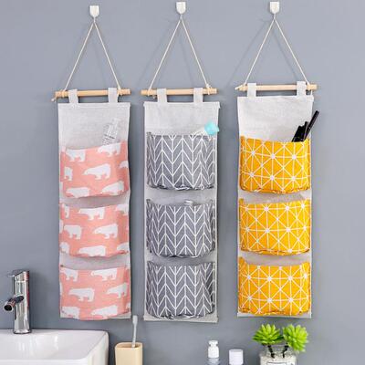 Cotton and linen multi-layer 3-compartment storage hanging b