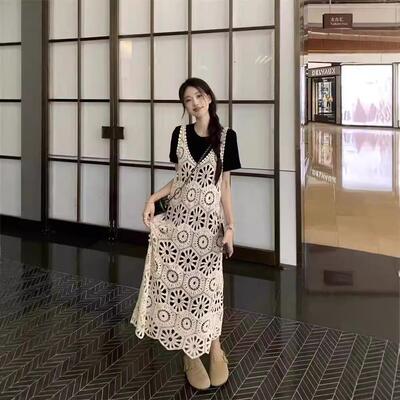 Sleeveless mid length crochet layered dress with hollowed