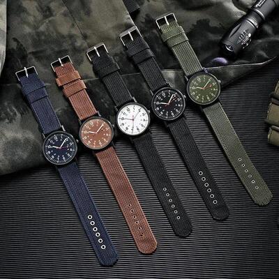Luxury Design Men Watches Luminous Hand Wind Alloy Men