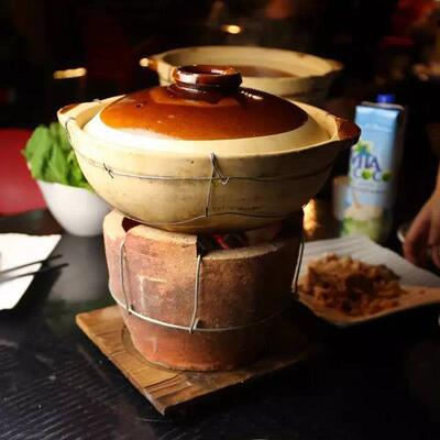 HL886土炭炉木炭炉火用锅老式陶土红泥炉户外烧烤风复古商灶环保