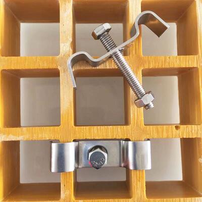 格栅板C型扣件玻璃钢M型卡子A型B型L型卡扣网格板固定扣安装配件