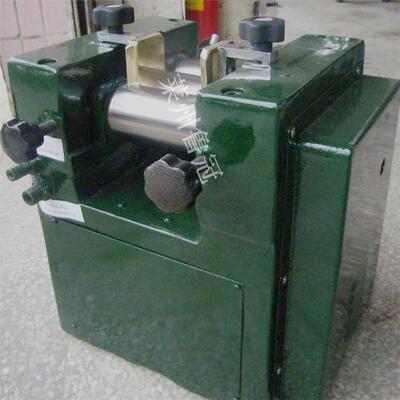 定制S65三辊研磨机氧化锆三辊机陶瓷三辊机高粘度物料